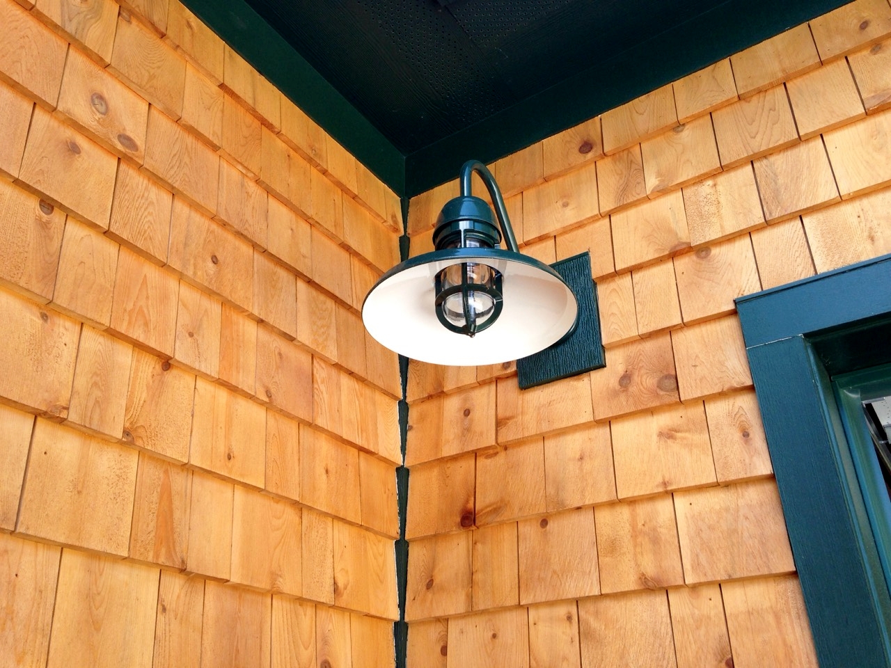 Gooseneck Barn Lighting for Rustic Mountain Home | Inspiration | Barn ...