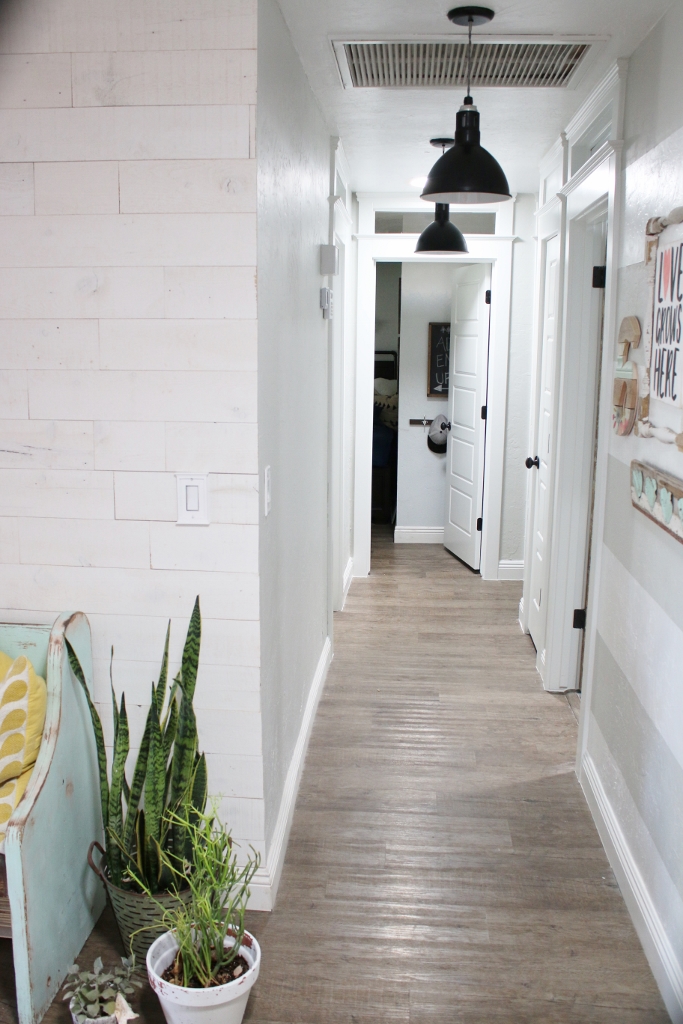 Vented Pendant Lights Add Wow Factor to Entry | Inspiration | Barn ...