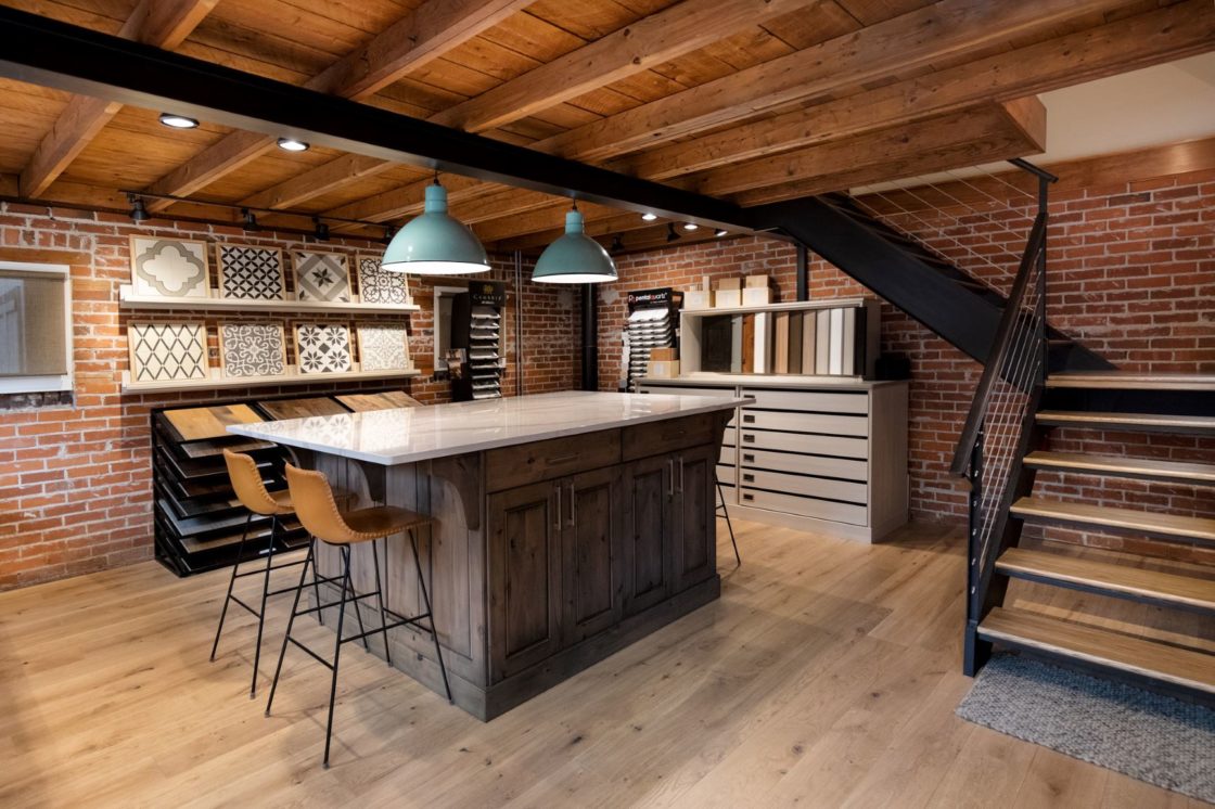 Vintage-Industrial Lighting Makes Bold Statement in Design Studio ...