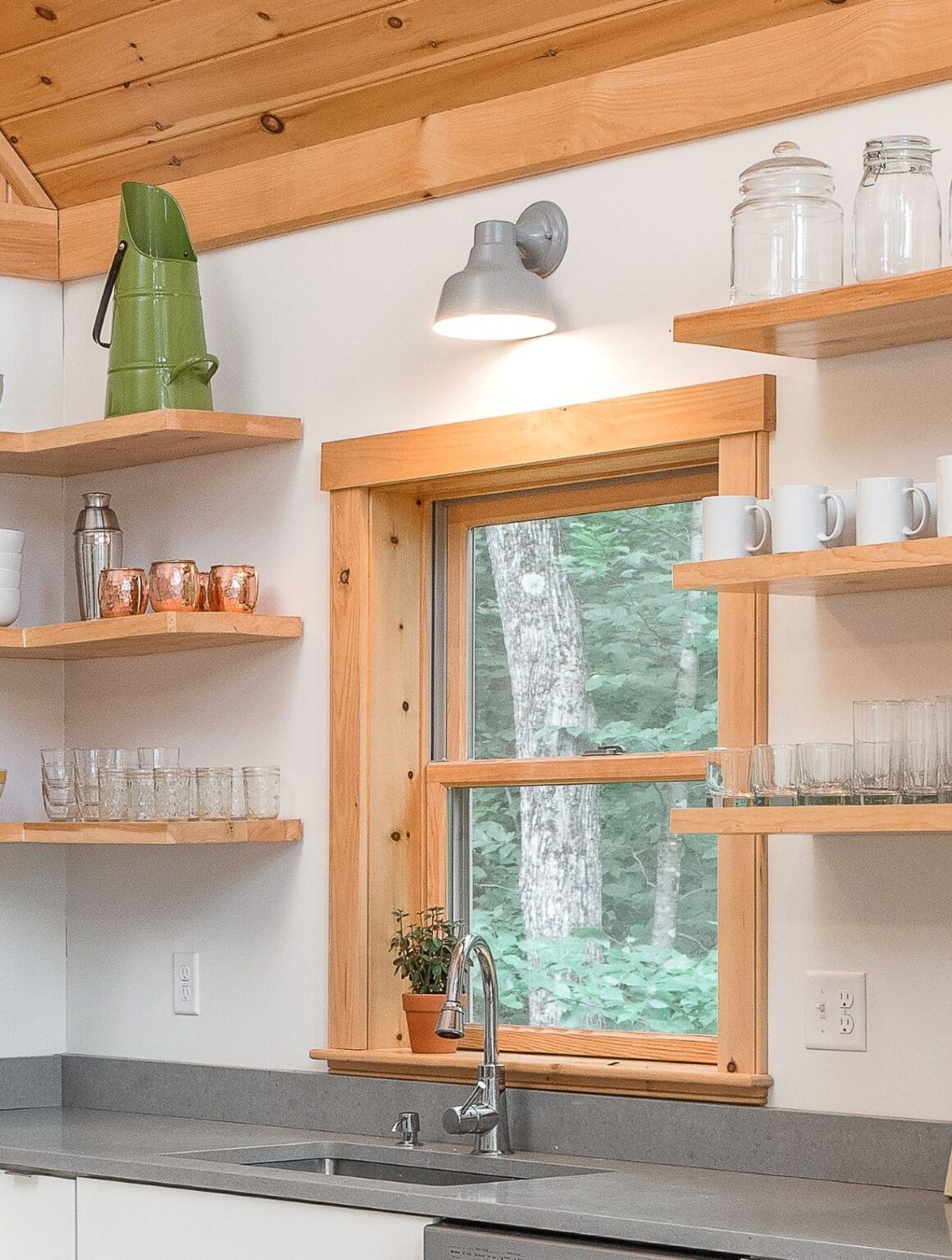 Easy-to-Customize Wall Sconces Offer Custom Look to Spec House ...