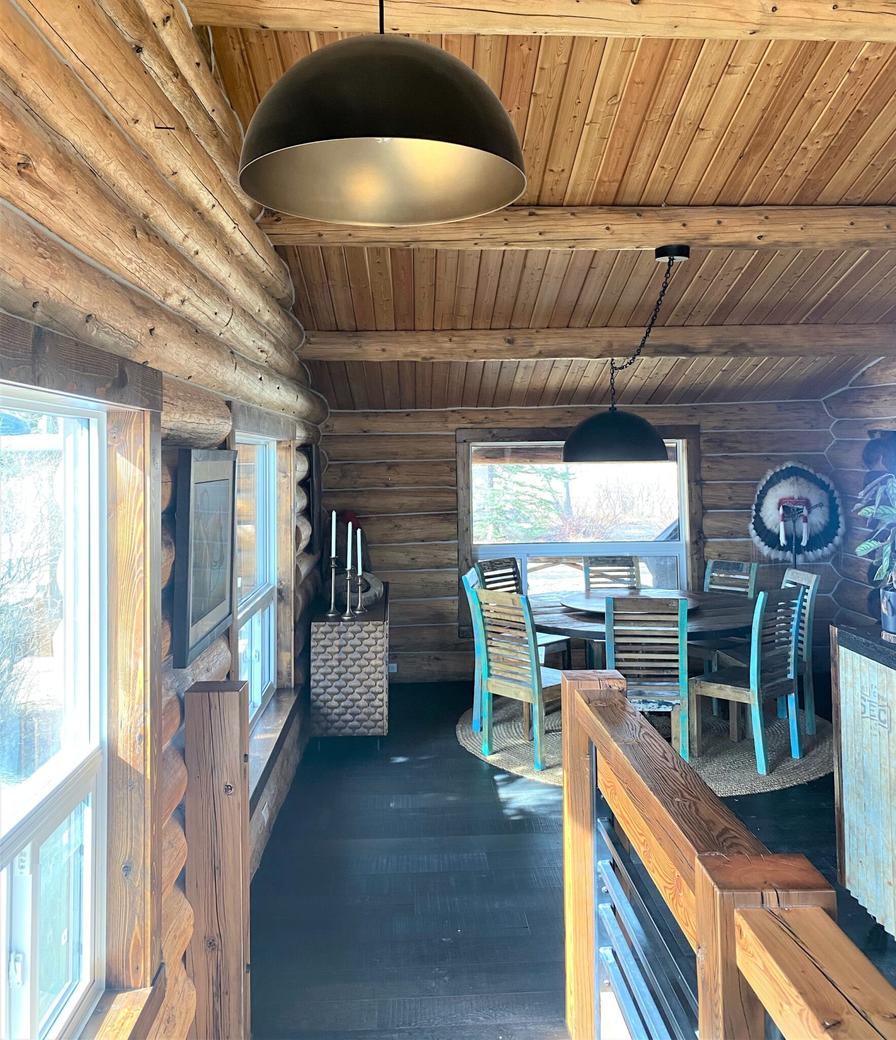 Handcrafted Lights Create Warm, Inviting Look for Log Home