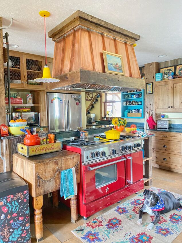 Colorful, Easy-to-Clean Pendants Perfect Choice for Kitchen