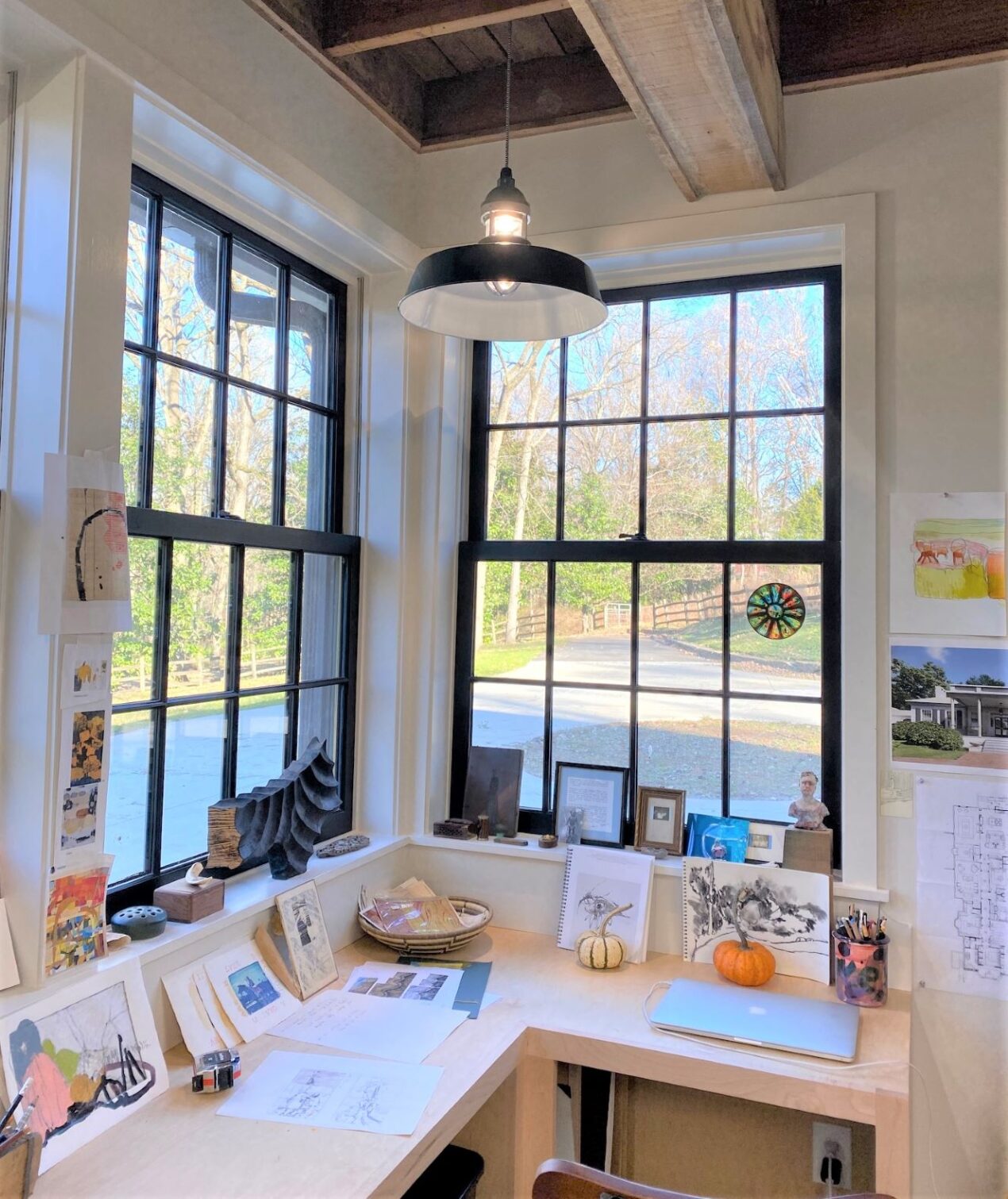 LED Pendants Honor Barn's History in Renovated Art Studio