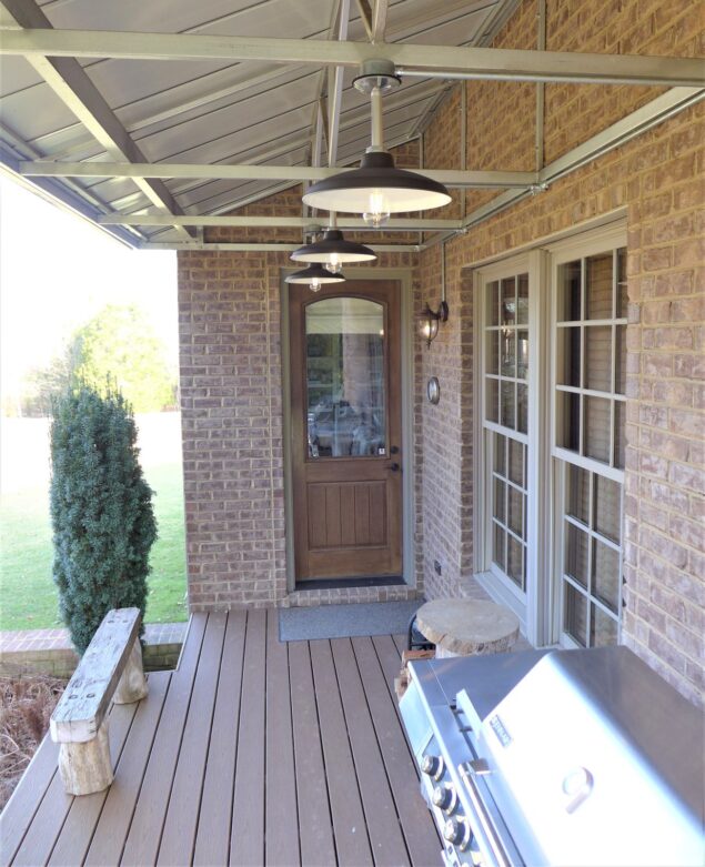 Sturdy Stem Mount Lighting Suits Windy Deck in Tennessee