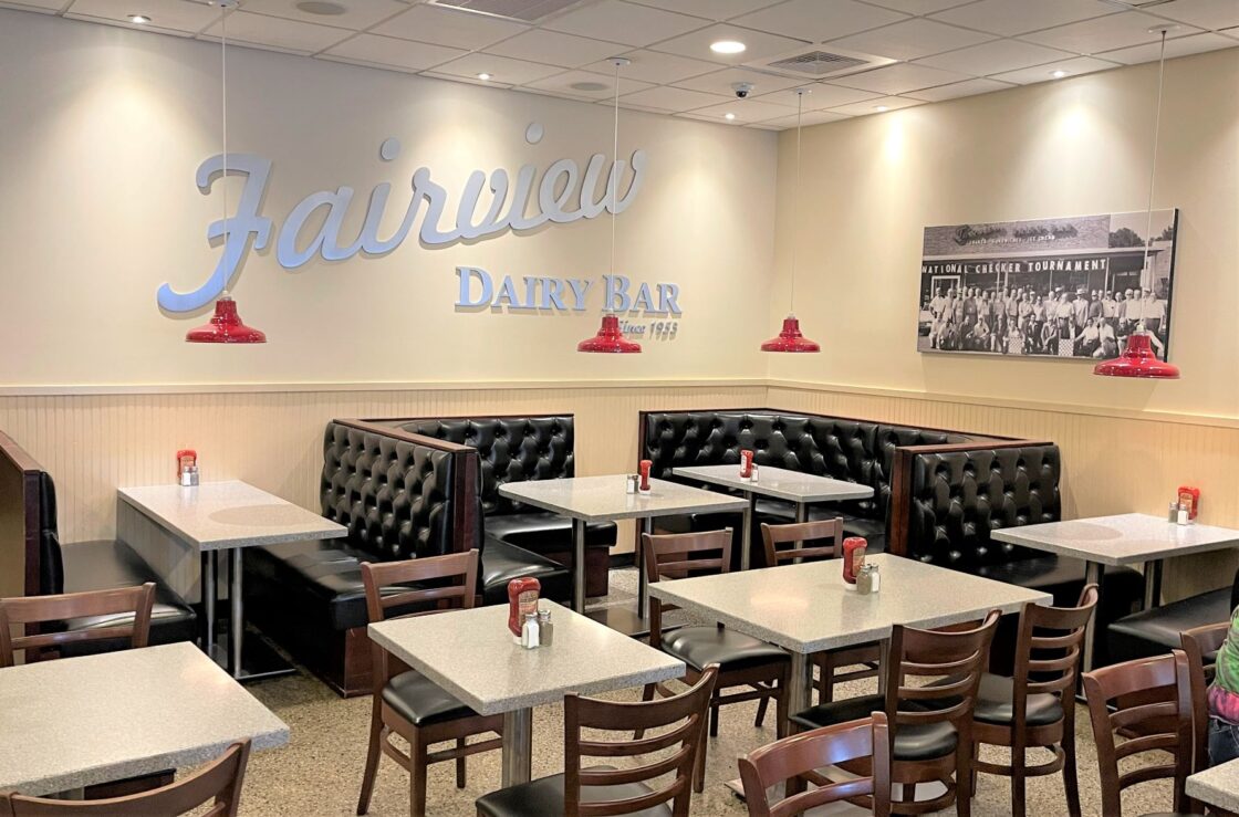 Restaurant Owners Opt for Quality, Customizable Lighting