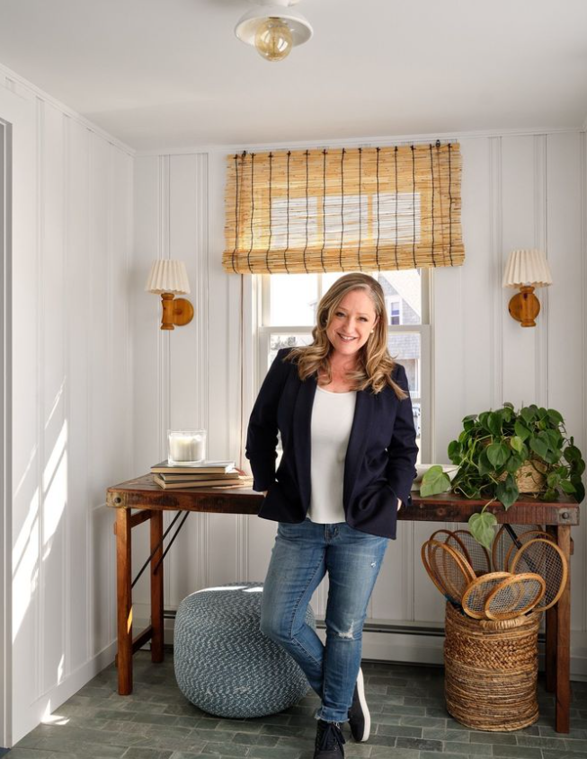 HGTV - Feature | Inspiration | Barn Light Electric